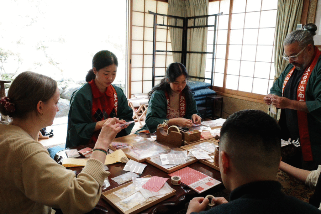 Candy making in Kotohira - Nomad Kotohira